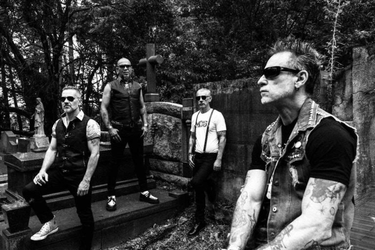 Inocentes lança "Antes do Fim Deluxe" e anuncia show no Blue Note ...